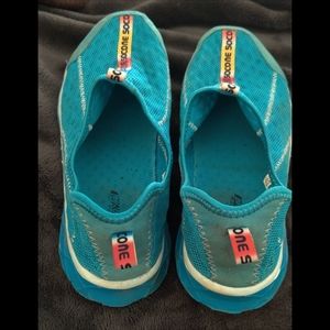 socone | Shoes | Socone Water Shoes Teal Size 42 | Poshmark